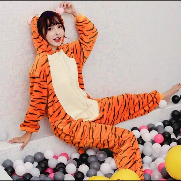 Intimates & Sleepwear | Tiger Costume Unisex Pajama Nightgown Nightwear ...